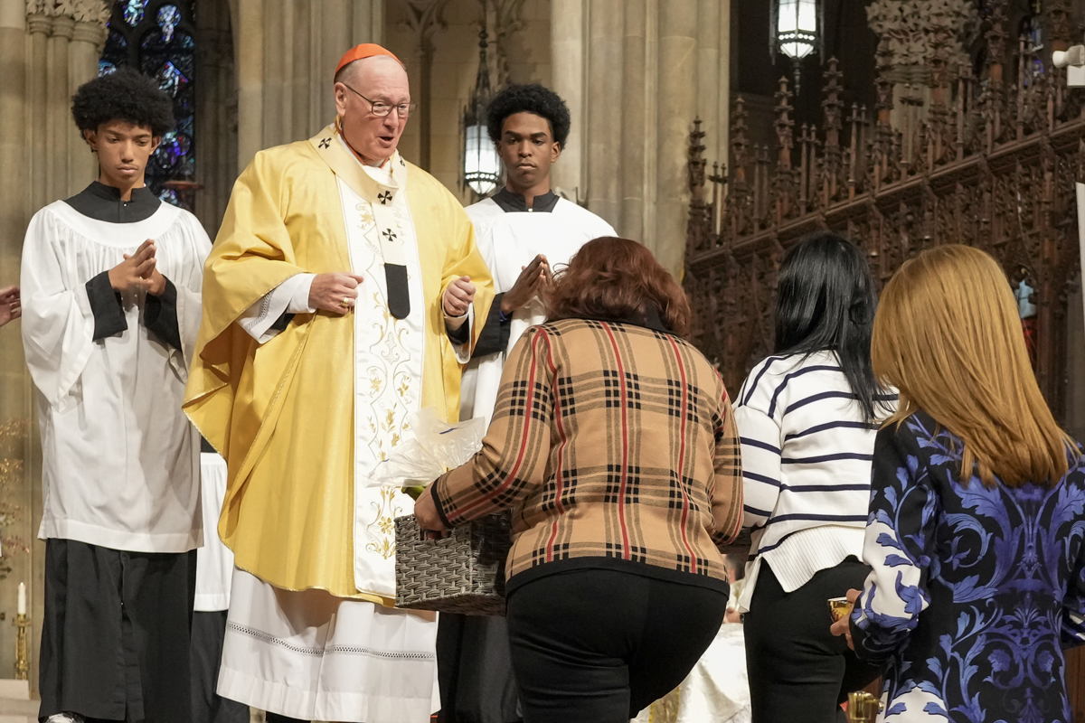 Cardinal Dolan Blesses Food for Thousands of New Yorkers in Need ...